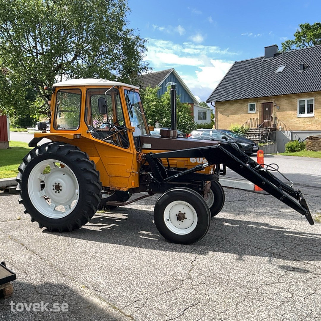 Traktor Valmet 602 Turbo med lastare, 1980 | Toveks Auktioner ...