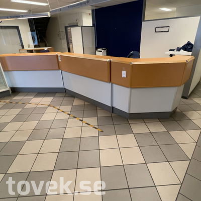 Auktionsarkivet - På uppdrag av Toveks Lastbilar p.g.a flytt - Vara ...